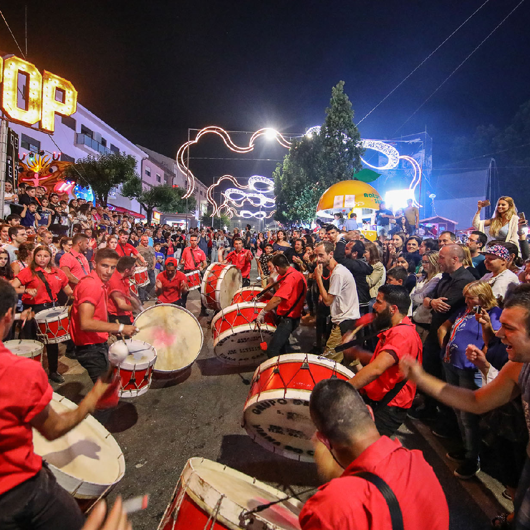 FANFARRA + BOMBOS : ENTRADA – Sebastianas